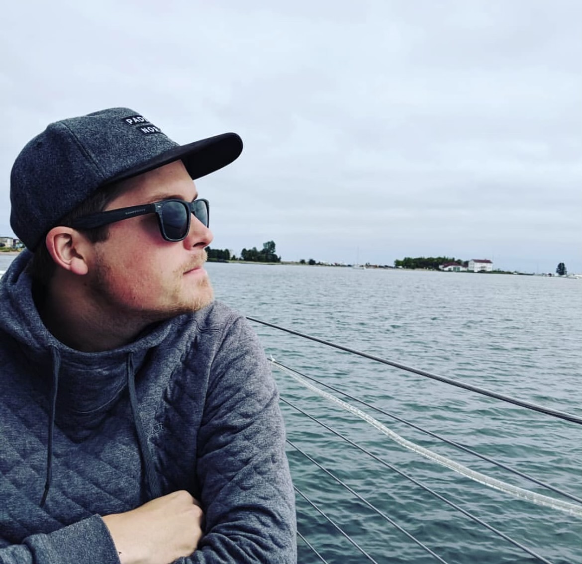 ABOUT – Nick Mueller